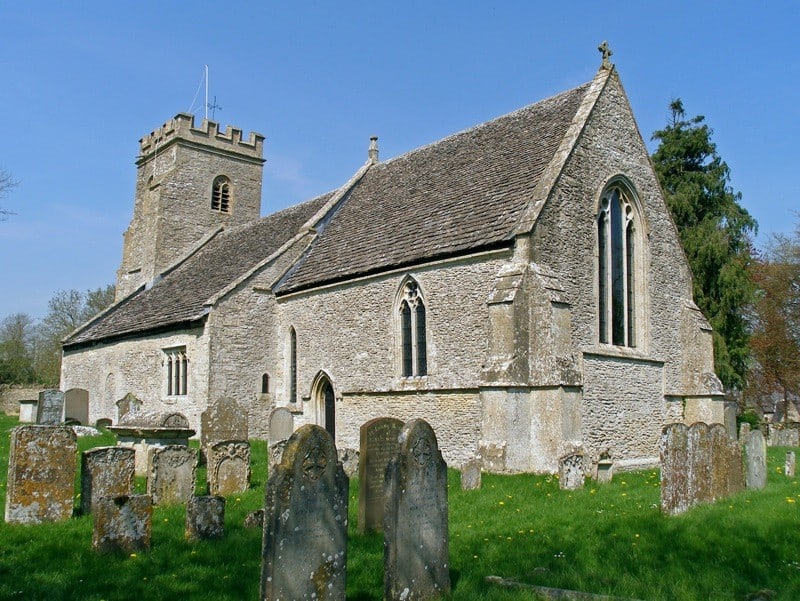 Shilton : Holy Rood - Oxfordshire Historic Churches Trust | OHCT